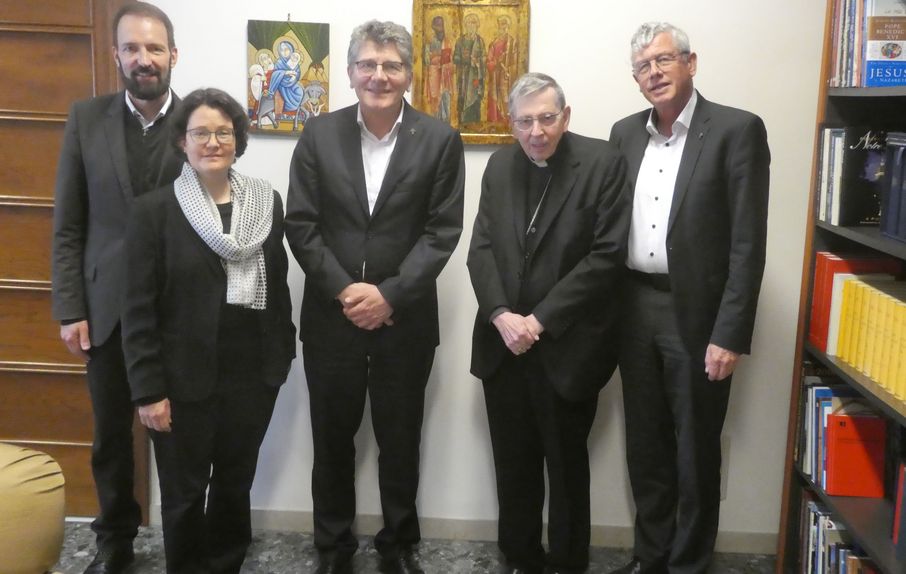 Landesbischof Ernst-Wilhelm Gohl reist zu Gesprächen nach Rom